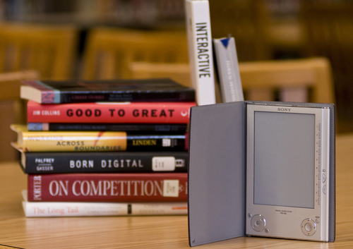 5 Reasons to Use Digital Textbooks @pgsimoes – juandon. Innovación y ...