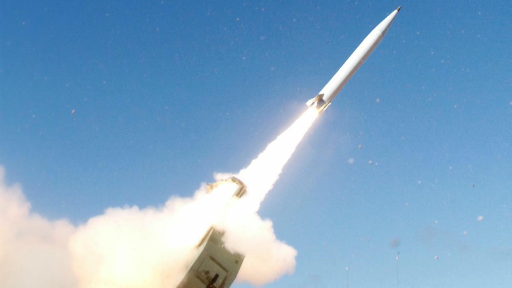 U.S. Army, Lockheed Martin Fire two Precision S...