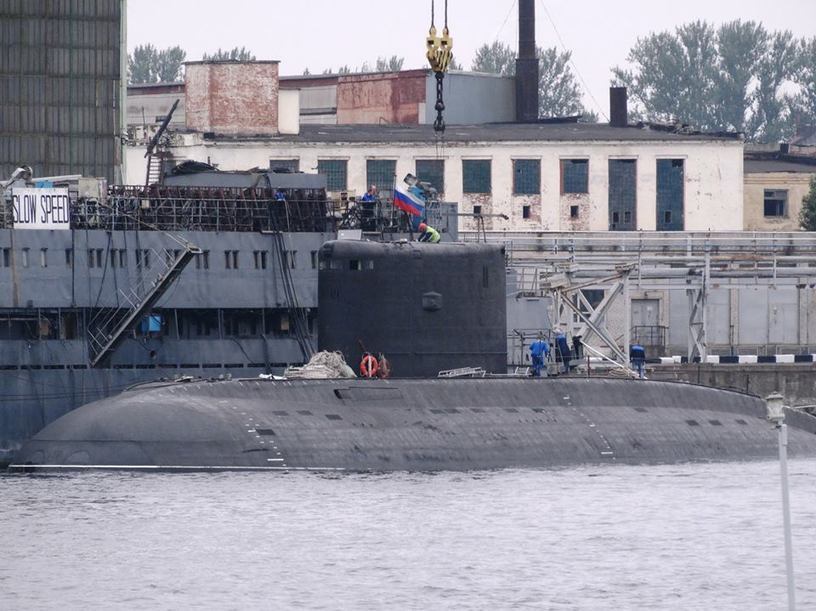 Le cinquième sous-marin de la marine alg...