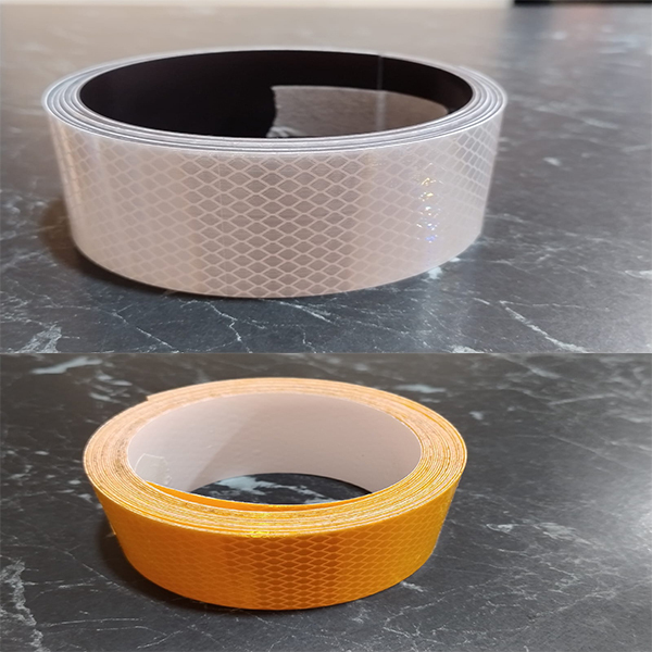 Hi- Vis Magnetic Strips/ Tapes For Worksite Veh...