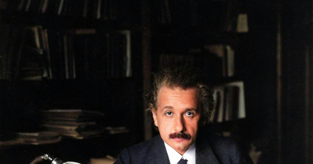 ¿Por qué dijo Einstein que Dios n...