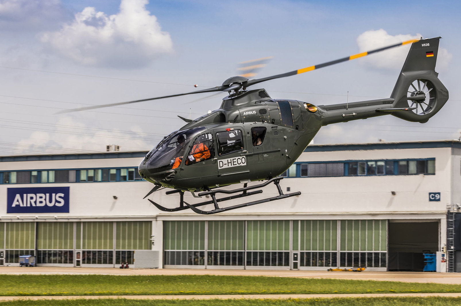 Airbus Helicopters delivers fifth and final H13...
