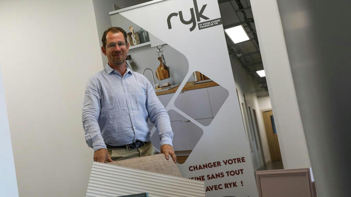 Roubaix : RYK change les panneaux des cuisines ...