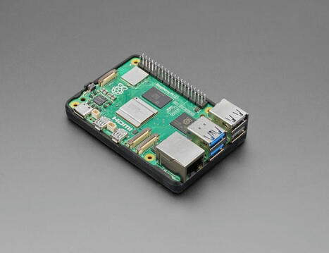 ESP32 Tutorial 21 - Detecting Human with PIR Mo...