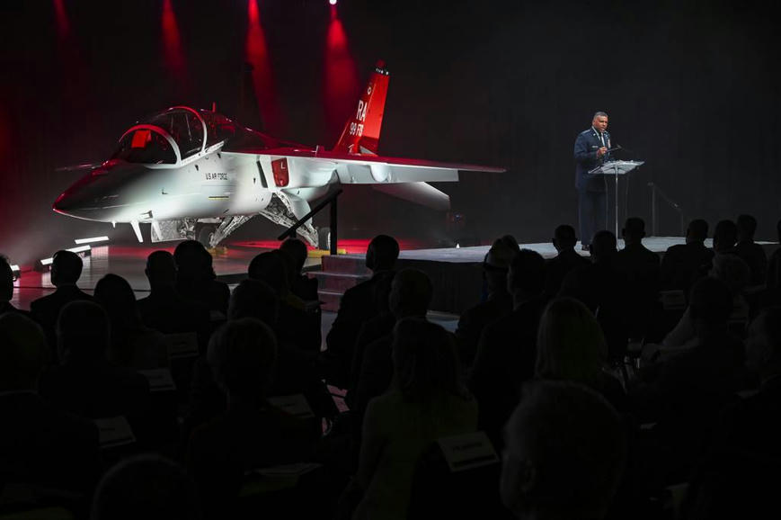 Production of Air Force’s next-gen traini...