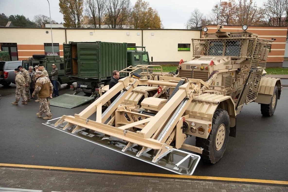 Latvia receives Husky landmine detection and ro...