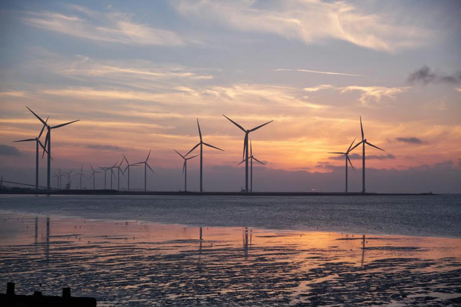 Illinois' First Offshore Wind Farm Proposed For...
