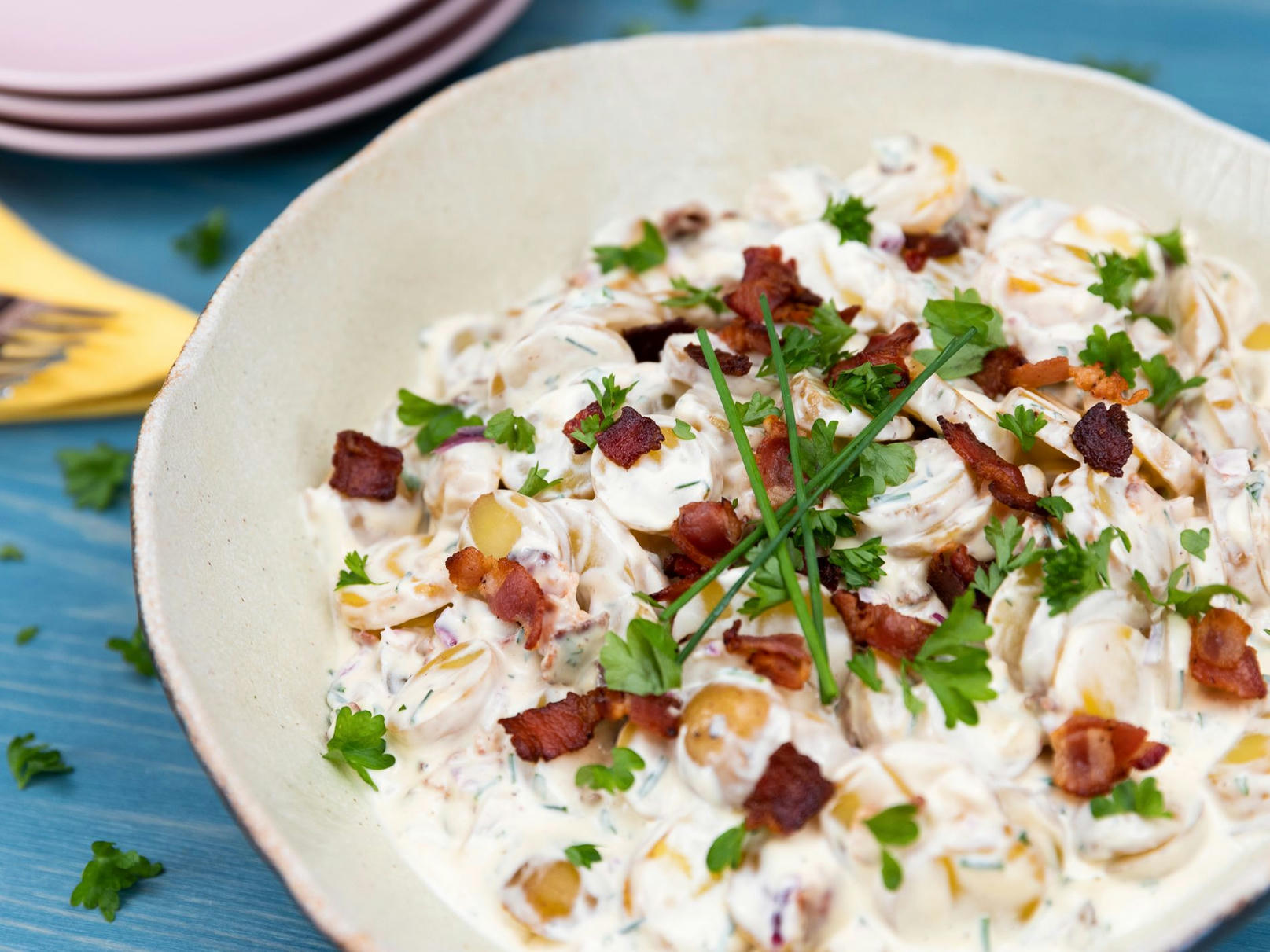 Krämig potatissallad med bacon | 1Uutiset ...