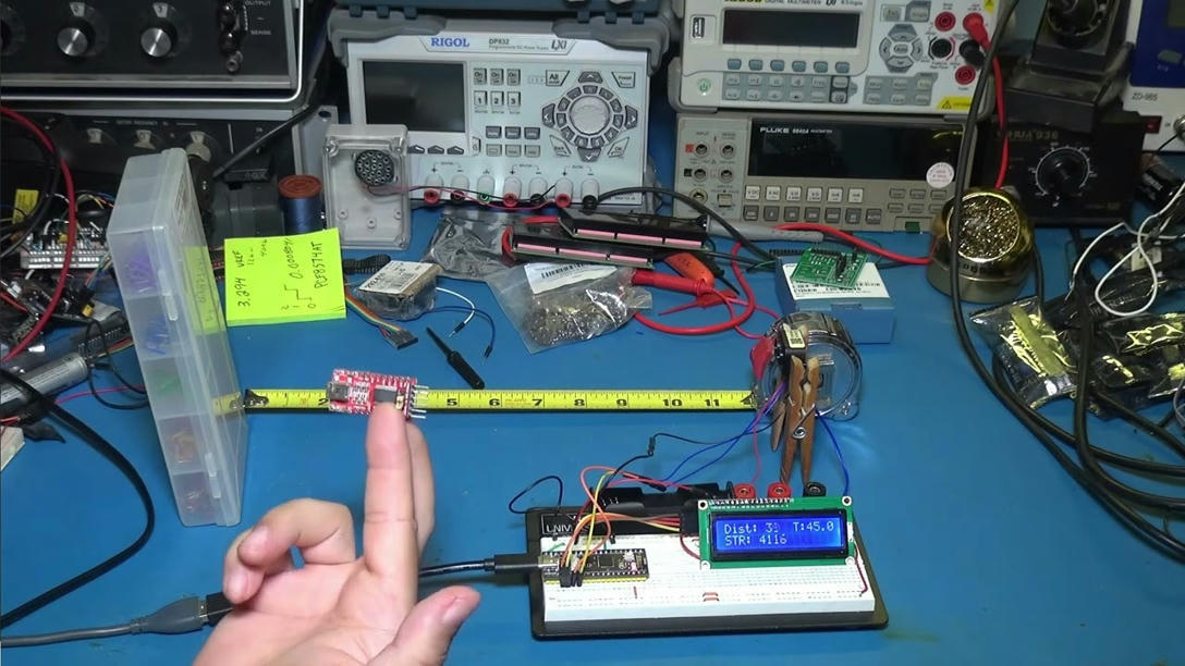 Raspberry Pi Pico Lidar TF LUNA LCD Distance me...