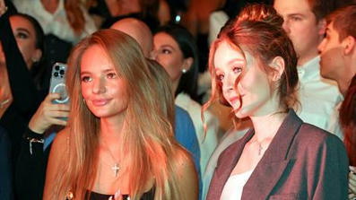 Dmitri Peskovin tytär Lisa Peskova joutui ...