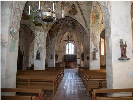 500 vuotta vanhat kirkon seinämaalaukset o...