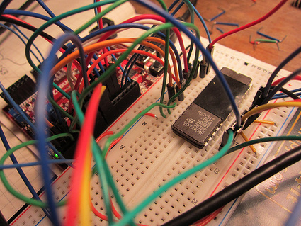 How to Read a ROM with an Arduino Board | Ardui...