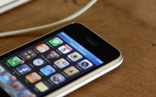 iPhone: The 5-Year-Old That Changed the World [INFOGRAPHIC ...