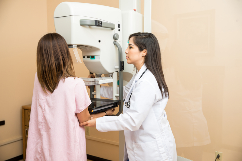 What is the recommended age for a mammogram? Pa...