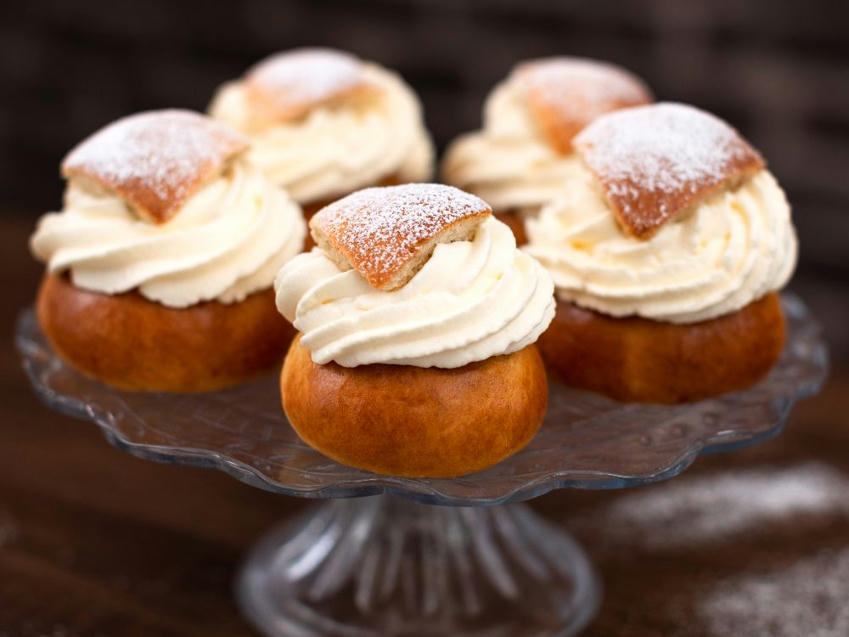 Baka snabba semlor – enkelt recept p&arin...
