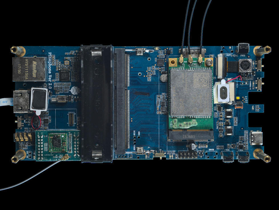 Taking (Good) Pictures of PCBs | Raspberry Pi