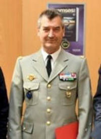 Le général Bertrand Toujouse, du ...