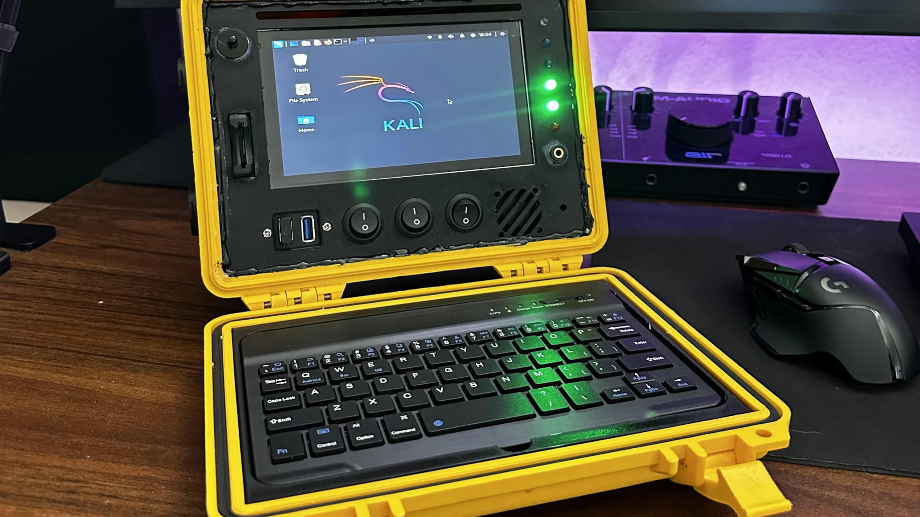 Someone made a cool Raspberry Pi cyberdeck that...