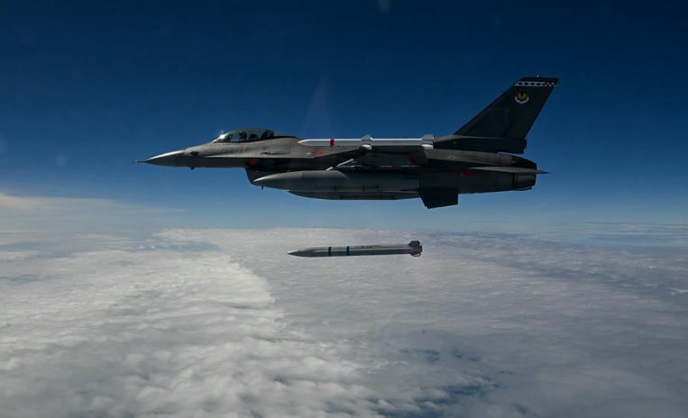 U.S. Air Force successfully tests Stand-in Atta...