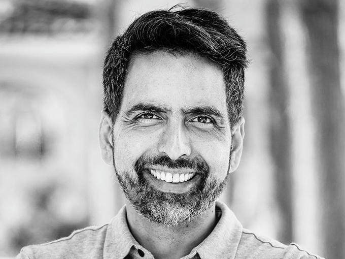 Sal Khan: How AI could save (not destroy) educa...