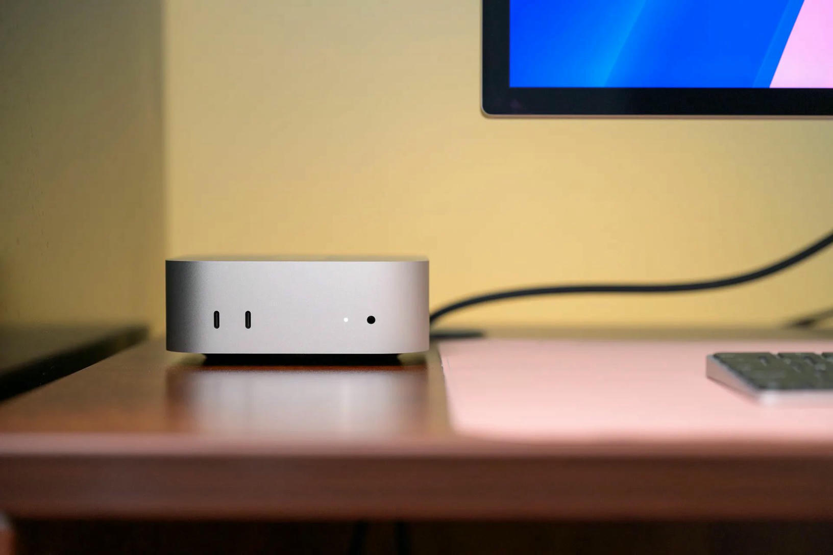 Mac Mini With M4 and M4 Pro Review | YouCanLear...