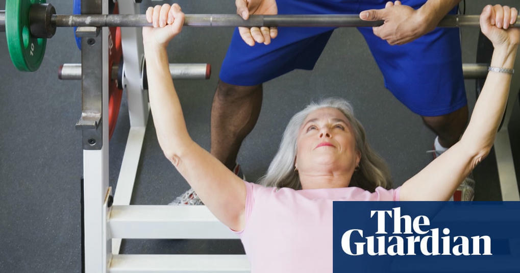 Weightlifting at retirement age keeps legs stro...