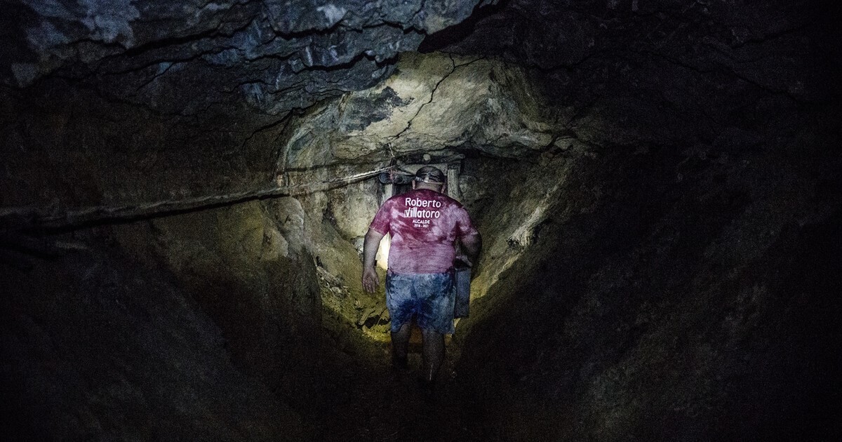 Water Over Gold: 15 Reasons Why El Salvador Sho...