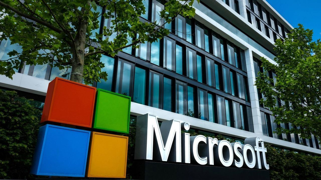 Microsoft atteint les 3.000 milliards de d...