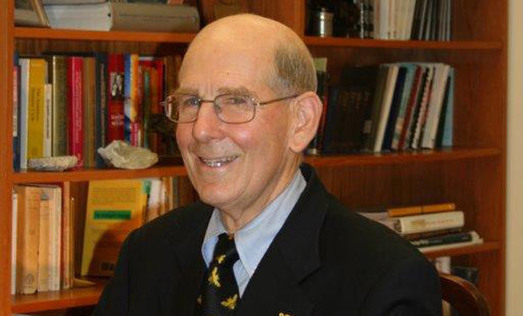 Gary Shilling: Time to Short the S&P 500
